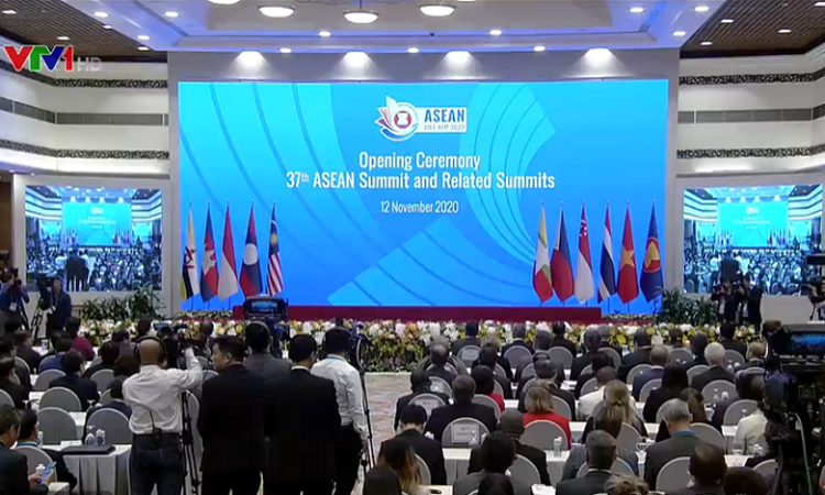 37th ASEAN Summit opens in Hanoi