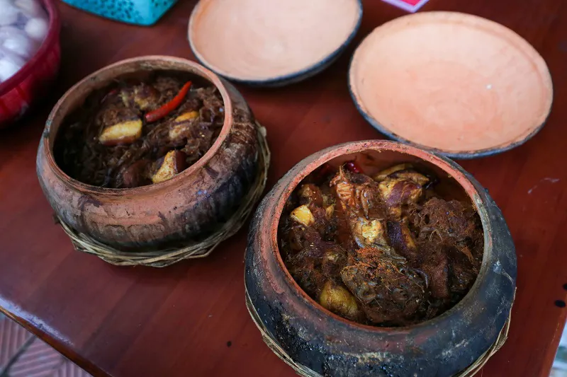 Vu Dai braised fish is ready for Tet