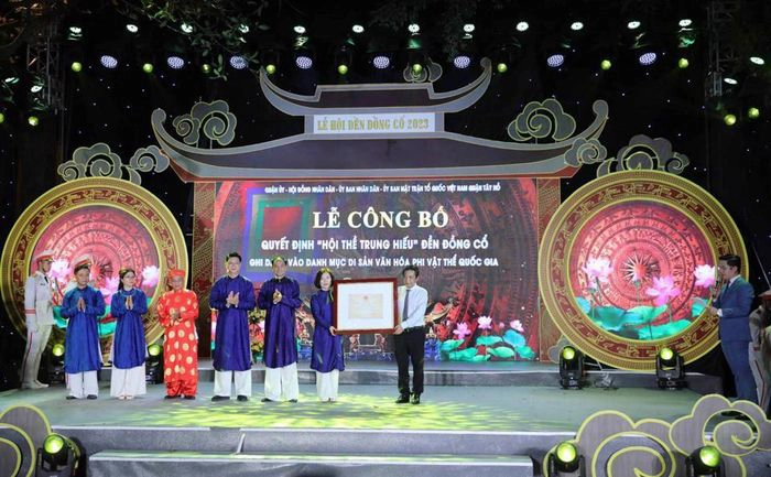 Hanoi celebrates pledge ritual dated 1,000 years ago