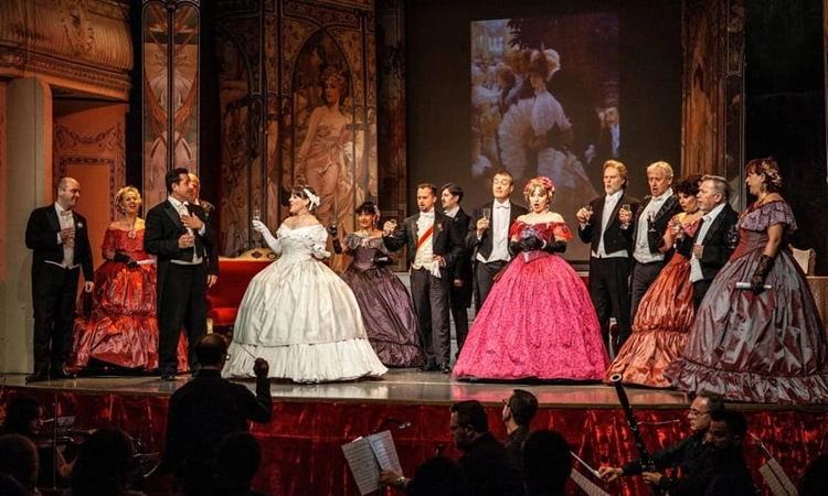 Famous Italian opera excerpts to be performed in Hanoi