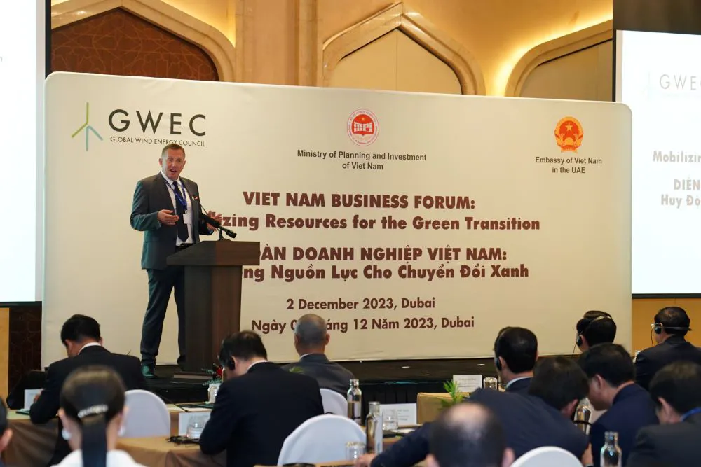 Delegates explore financial, regulatory frameworks for Vietnam’s green ...