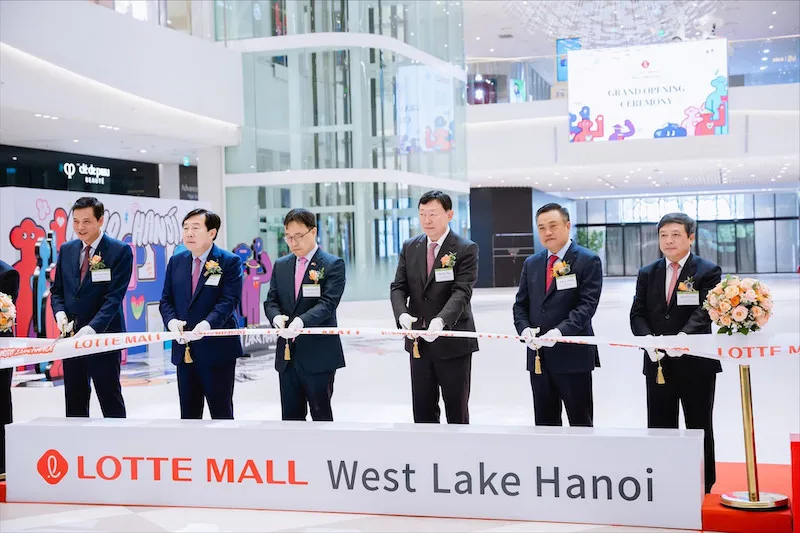 US$600 million Lotte Mall West Lake Hanoi opens