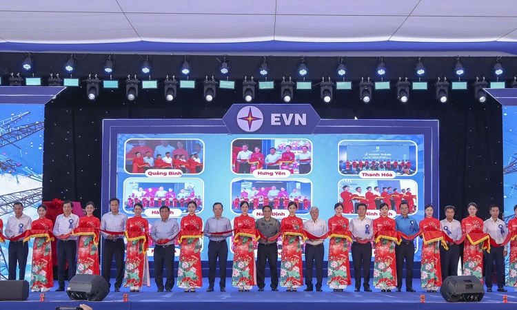 Vietnam’s 500kV transmission line completed