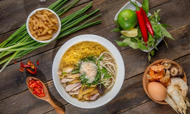 Hanoi specialty gets world billionaires' interest