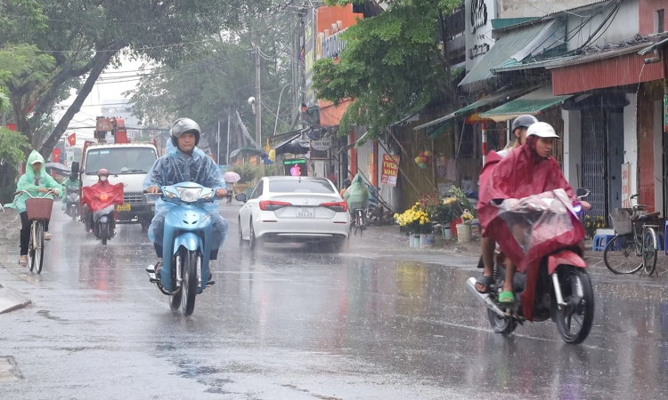 Vietnam braces for harshest winter in years as La Nina strengthens